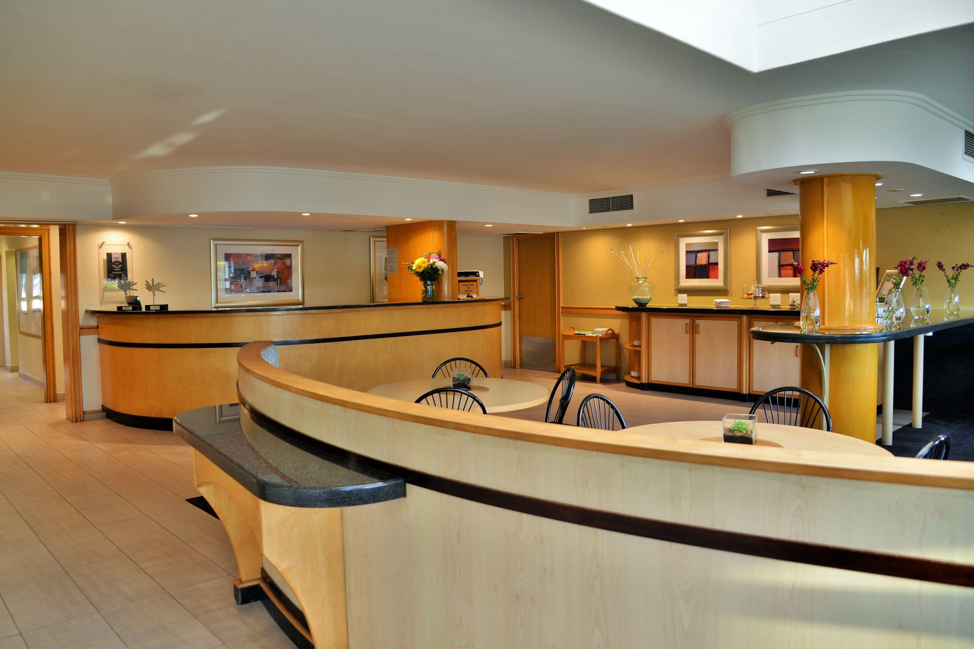 ROAD LODGE N1 CITY ··· Western Cape ··· Great Deals from $47